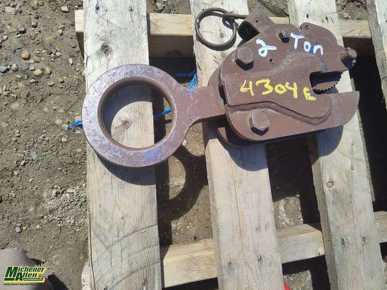 Renfroe 2 Ton Vertical Plate Lifting Clamp - Michener Allen ...