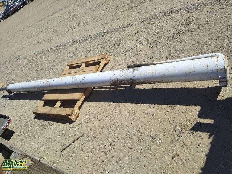 Feed Cylinder for TH100 Drill Rigs - Michener Allen Auctioneering Ltd