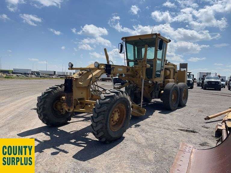 1989 Caterpillar 140G Mower Grader Snow Wing, Front Blade - Michener ...