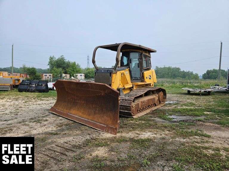 2013 John Deere 850J WLT Crawler Tractor - Michener Allen Auctioneering Ltd