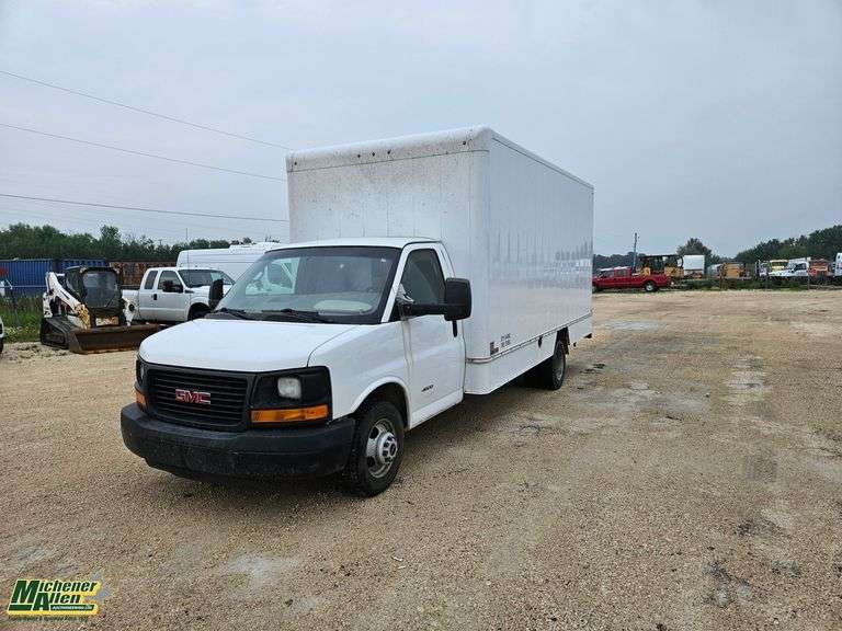 2015 GMC Savana S/A Cube Van - Michener Allen Auctioneering Ltd