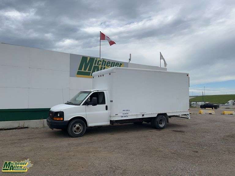 2011 GMC Savana S/A Cube Van - Michener Allen Auctioneering Ltd