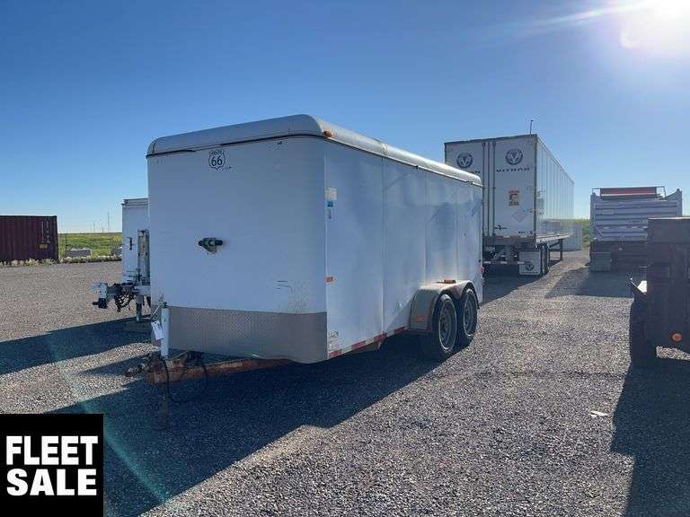 2008 CM Trailers T/A 16 Enclosed Trailer - Michener Allen Auctioneering Ltd