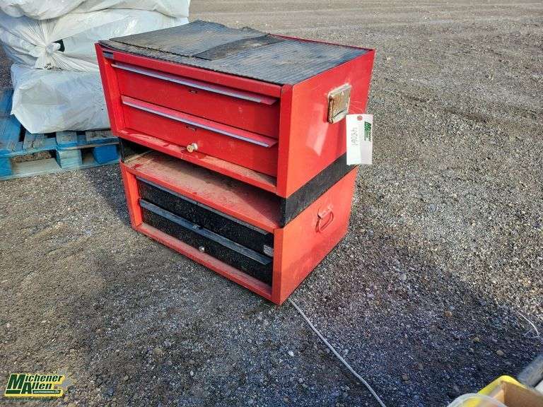 Red Tool Chest with 4 drawer - Michener Allen Auctioneering Ltd