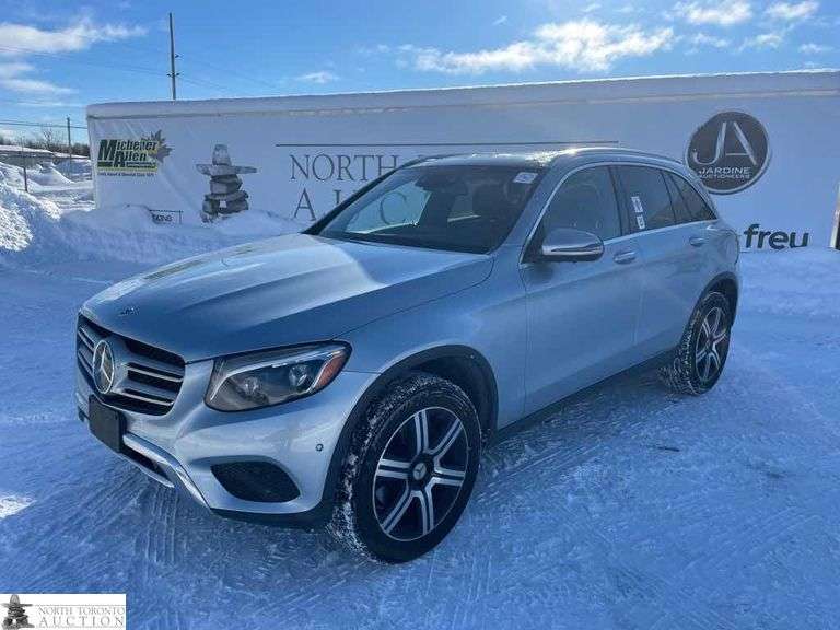 2017 MERCEDES GLC 300 4MATIC - North Toronto Auction
