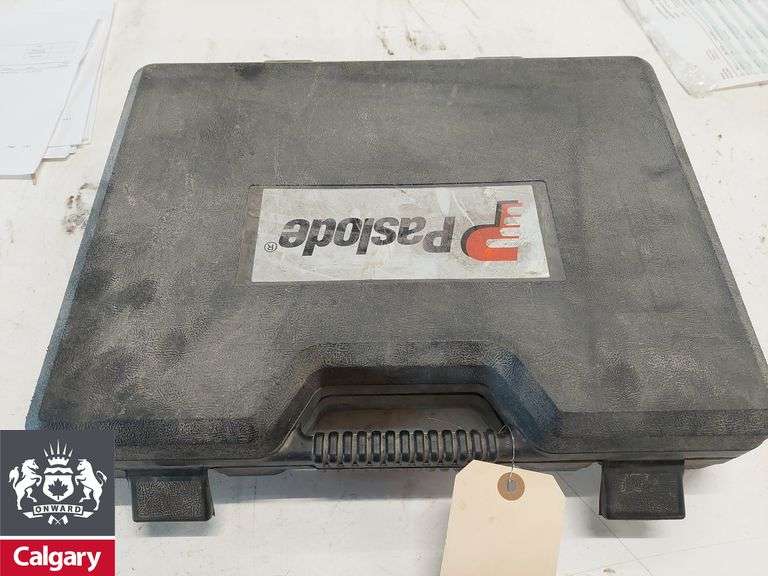 Pneumatic nail gun - Michener Allen Auctioneering Ltd