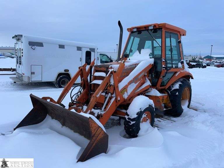 Non-Operable 1990 CASE 580K BACKHOE Loader Backhoe - North Toronto Auction