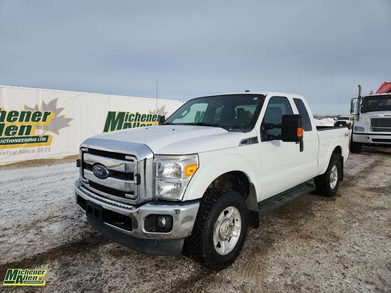 2014 Ford F-250 Super Duty 4x4 XLT 4dr SuperCab 6.8 ft. SB Pickup ...