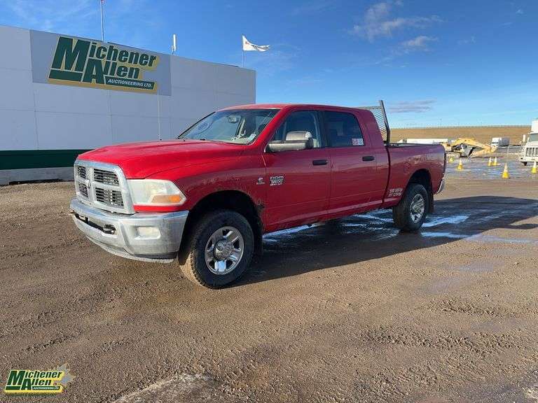 2011 Ram 3500 Heavy Duty 4x4 Lone Star 4dr Mega Cab 6.3 ft. SB SRW ...