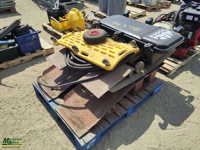 2 Sets Heavy Duty Truck Ramps, 2 Shop Creepers, Air Hose - Michener ...