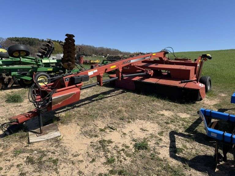 CASE IH DCX131 DISCBINE - Miedema Auctioneering