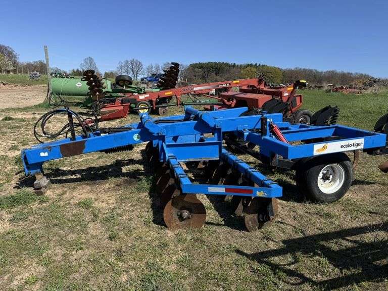 DMI 527 ECOLO-TIGER DISC RIPPER - Miedema Auctioneering