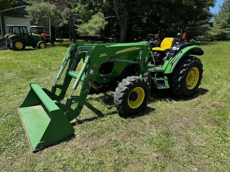 2007 JOHN DEERE 5225 TRACTOR WITH JOHN DEERE 542 LOADER - Miedema ...