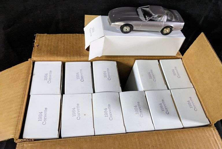 12 NOS 1984 CHEVROLET CHEVY CORVETTE PROMO CAR MODEL - Millers Auction Co.