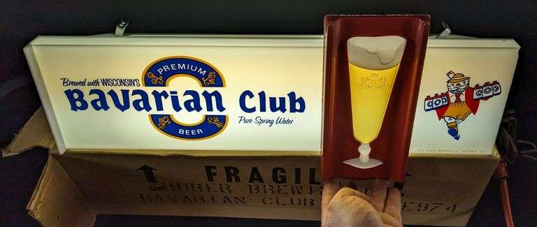 LIGHTED SIGN HUBER BAVARIAN CLUB PREMIUM BEER MONROE WISCONSIN ...
