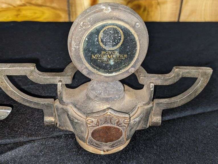 BOYCE MOTO METER & WINGED WHEEL RADIATOR CAP MASCOT - Millers Auction Co.