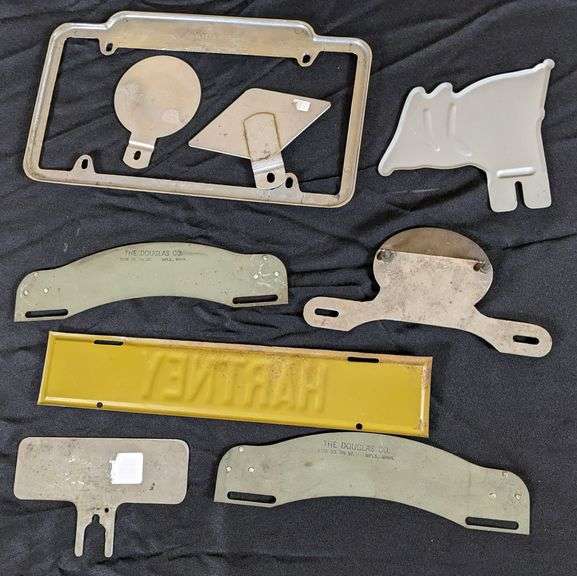 9 LICENSE PLATE TOPPERS & LICENSE PLATE FRAME - Millers Auction Co.