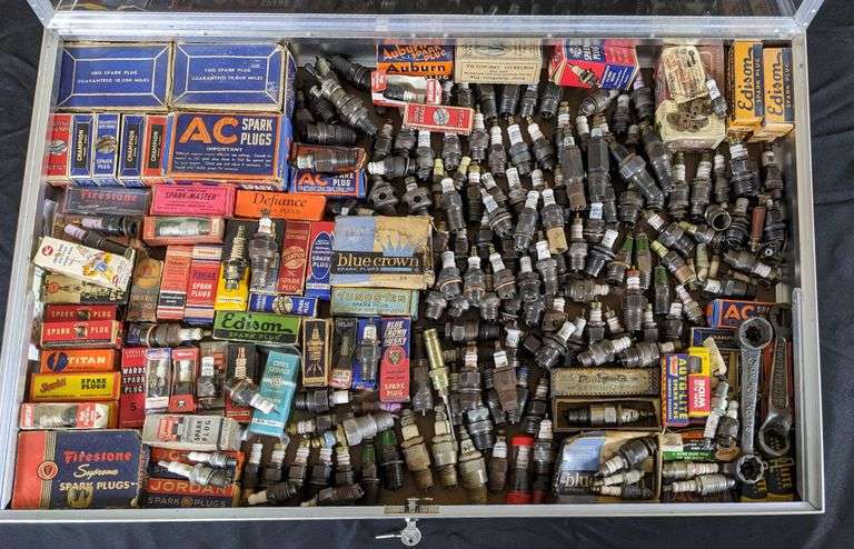 LARGE COLLECTION OF OLD SPARK PLUGS IN DISPLAY CASE - Millers Auction Co.