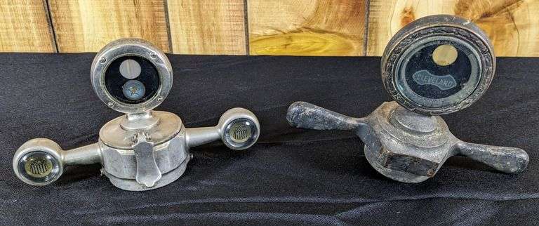 DURANT AND CLEVELAND DOG BONE RADIATOR CAP HOOD ORNAMENT MASCOTS ...