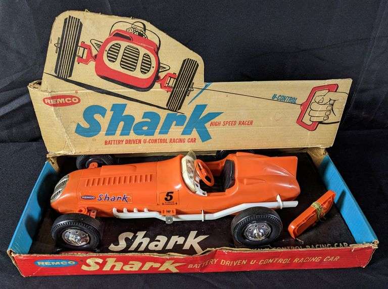REMCO SHARK BATTERY DRIVEN TETHER CAR - Millers Auction Co.