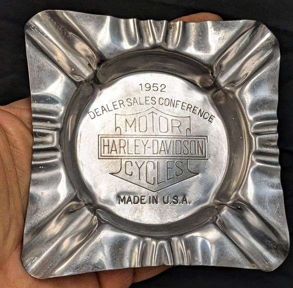 1952 HARLEY DAVIDSON MOTORCYCLES DEALER CONFERENCE ASHTRAY - Millers ...