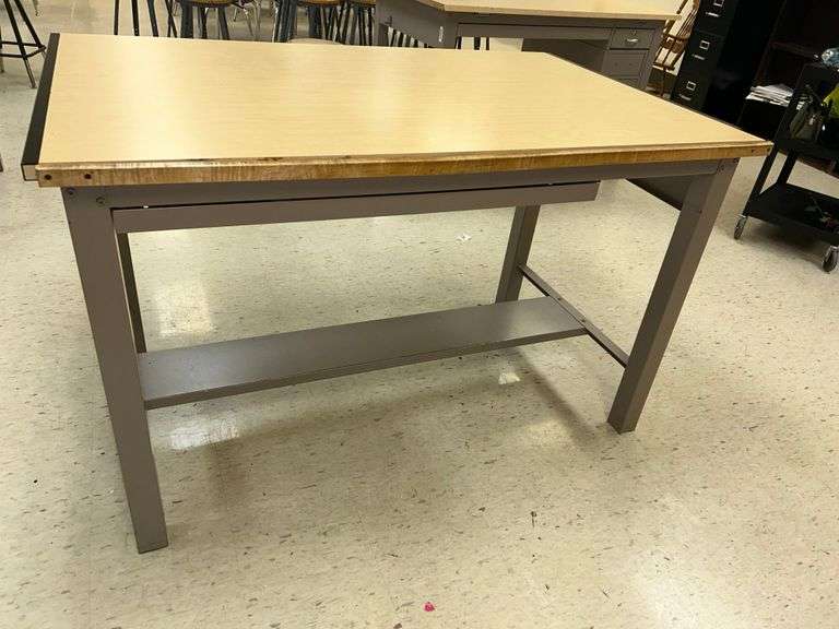 Room 127 - Work Station - McLaughlin Auctioneers, LLC- mc-bid.com