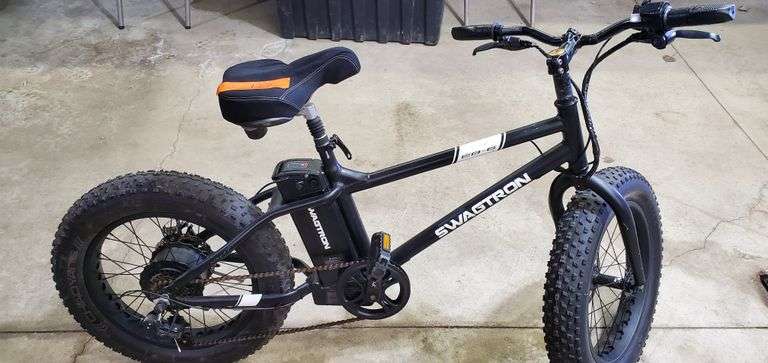 Swagtron EB-6 E-Bike - McLaughlin Auctioneers, LLC- mc-bid.com