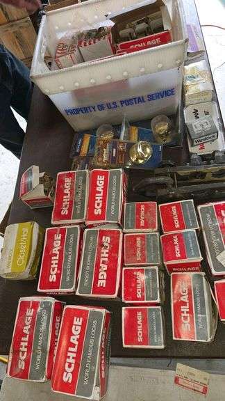 Mixed Lot of Schlage, Kwikset, Weslock Door Lock Sets and Rekeying Kit ...