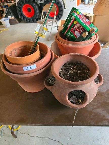 Large Garden Pots & Tools Set, Includes 5 Terracotta Pots & Gilmour ...