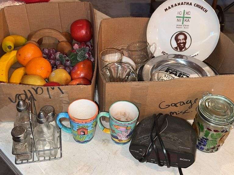 Faux fruit, assorted household - McLaughlin Auctioneers, LLC- mc-bid.com