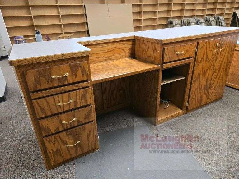 Oak Reception Desk - McLaughlin Auctioneers, LLC- mc-bid.com