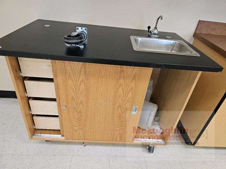 Mobile Science Lab Table, Stainless Steel Sink, 4 Drawers, Casters ...