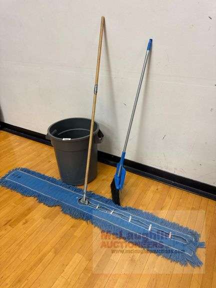 Janitorial Cleaning Set with 60" Dust Mop, 48" Broom, and 12-Gallon ...