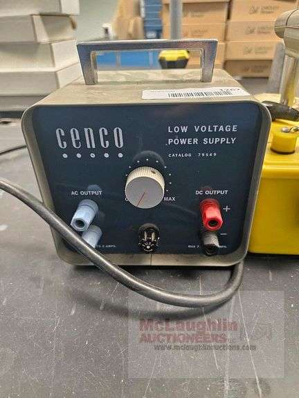 2 Lionel Electric Model CD V-700 Geiger Counter & Cenco Power Supply ...