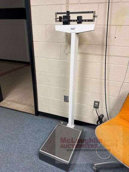 Detecto 442 Mechanical Physician Scale - McLaughlin Auctioneers, LLC ...
