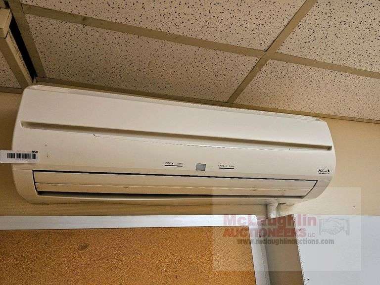 Fujitsu Split Type Air Conditioner, Model AOU18CL, 18,000 BTU, Serial ...