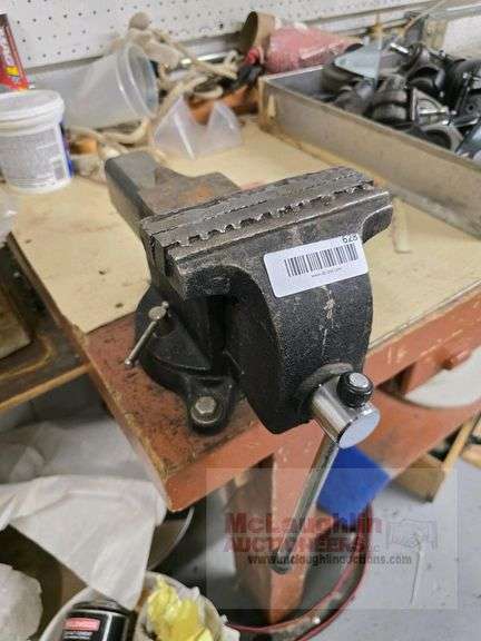 Ridgid Bench Vise, 6" Jaw, Rotating Base, Cast Iron - McLaughlin ...