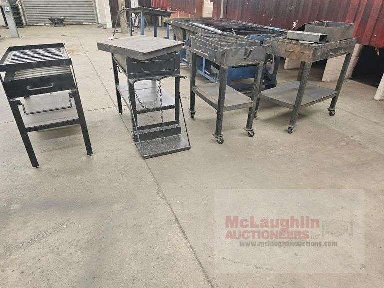Industrial Classroom Made Casting Tables with 2 Casters, Steel ...