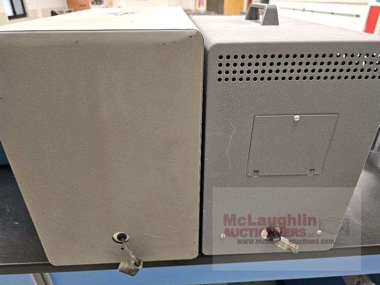 Knight General Purpose Oscilloscope, CRT Display, Instruction Manual ...