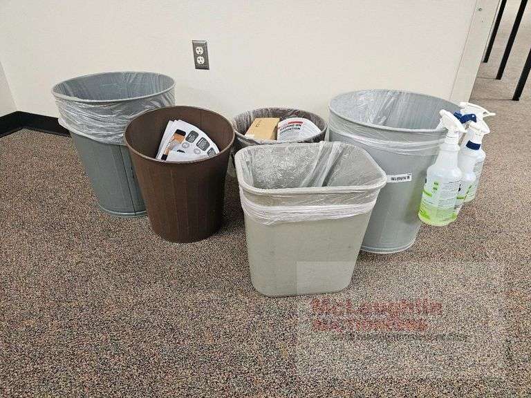 Plastic Trash Cans with Liners and Cleaning Spray Bottles, Grey and ...