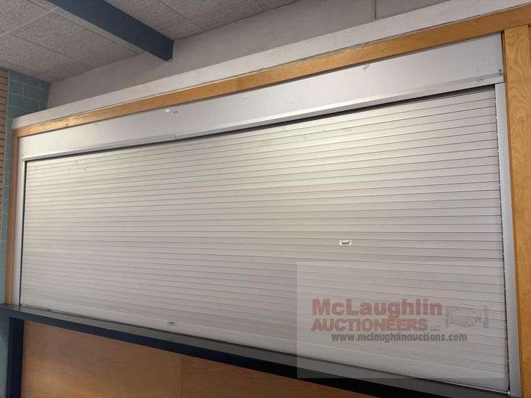 Aluminum Roll-Up Shutter Door, Manual Crank, Silver/Gray - McLaughlin ...