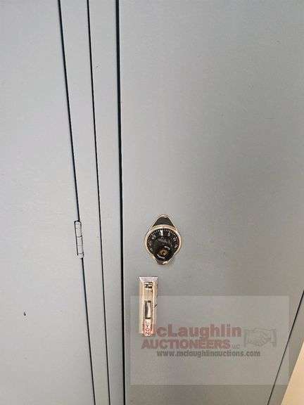 Metal School Lockers with Combination Lock, 1-260 to 1-293 - McLaughlin ...