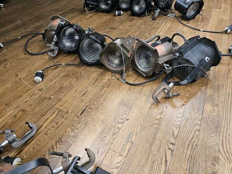 PAR Can Stage Lights, Halogen, C-clamp Mounting, 500-1000W - McLaughlin ...