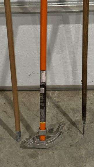 Pipe Bender with Orange Handle and Wooden Handle, 90 Degree Bend ...