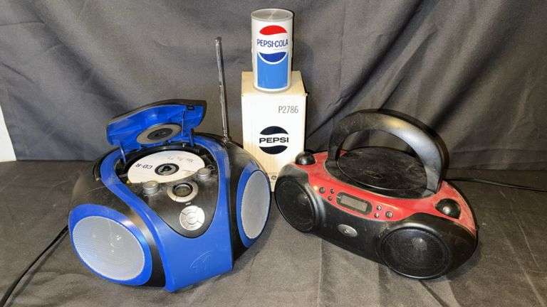 Pepsi Can Radio and GE Portable Boombox, Model P2786, CD/Radio Player ...
