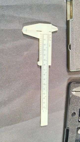 Dial, Digital, and Vernier Caliper Set with Cases - McLaughlin ...