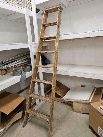 Louisville Ladder FE3216, 8 ft A-Frame, Wood, 7 Steps - McLaughlin ...