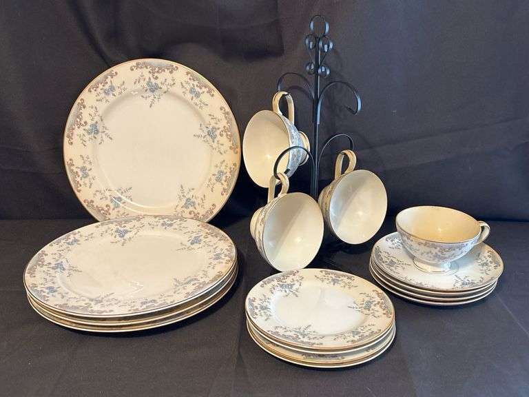 Imperial China "Seville" Dinnerware Set, Pattern 3503, 12 Pieces ...