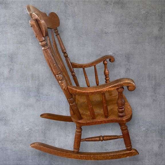 Traditional Oak Wood Rocking Chair with Carved Heart and Flower Motifs ...