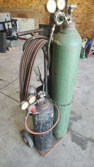 Linde Oxy-Acetylene Welding Setup with Dual Gauge Regulators & Cart ...
